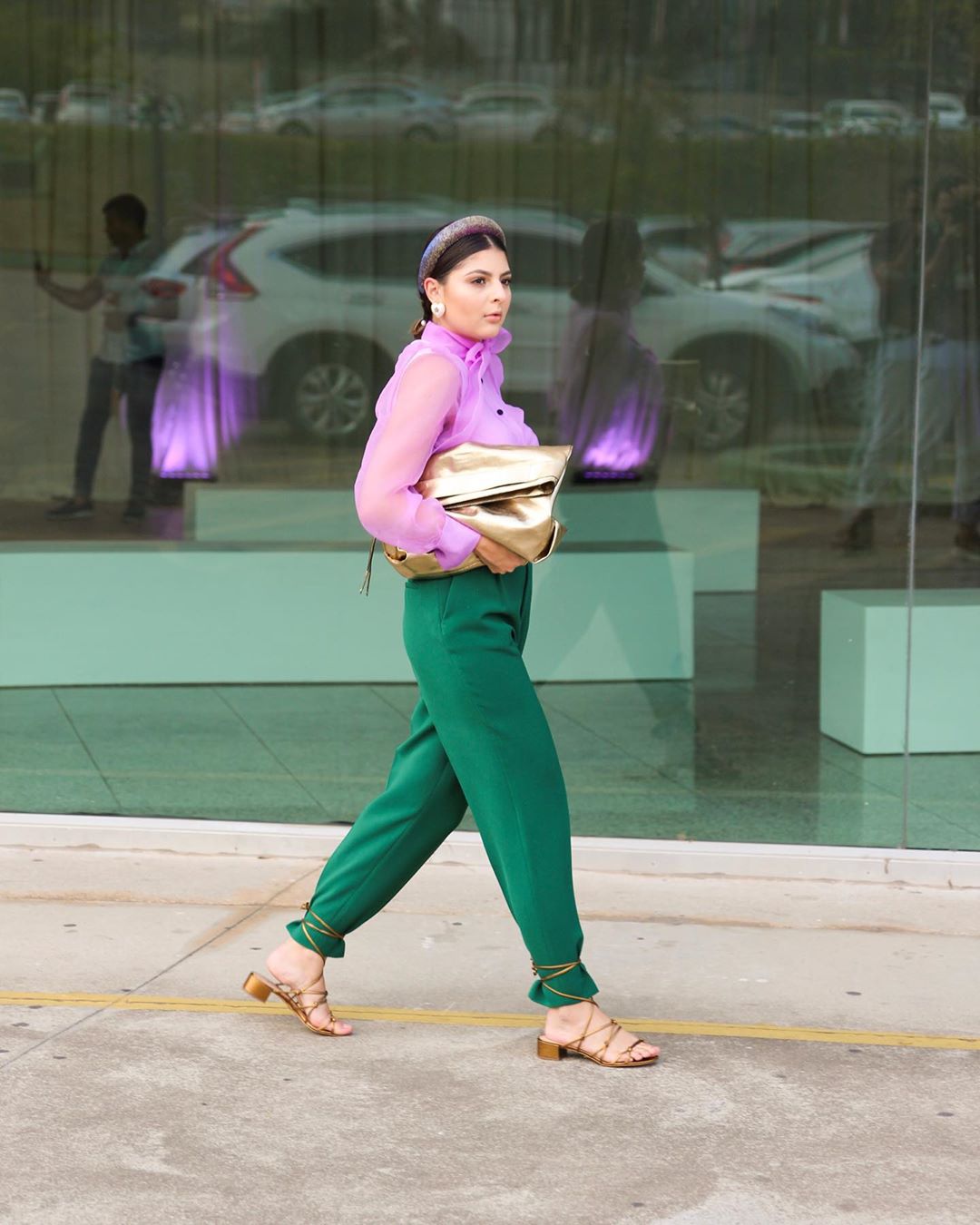 The Pouch: A it bag que conquistou as celebridades - Fashion à Porter