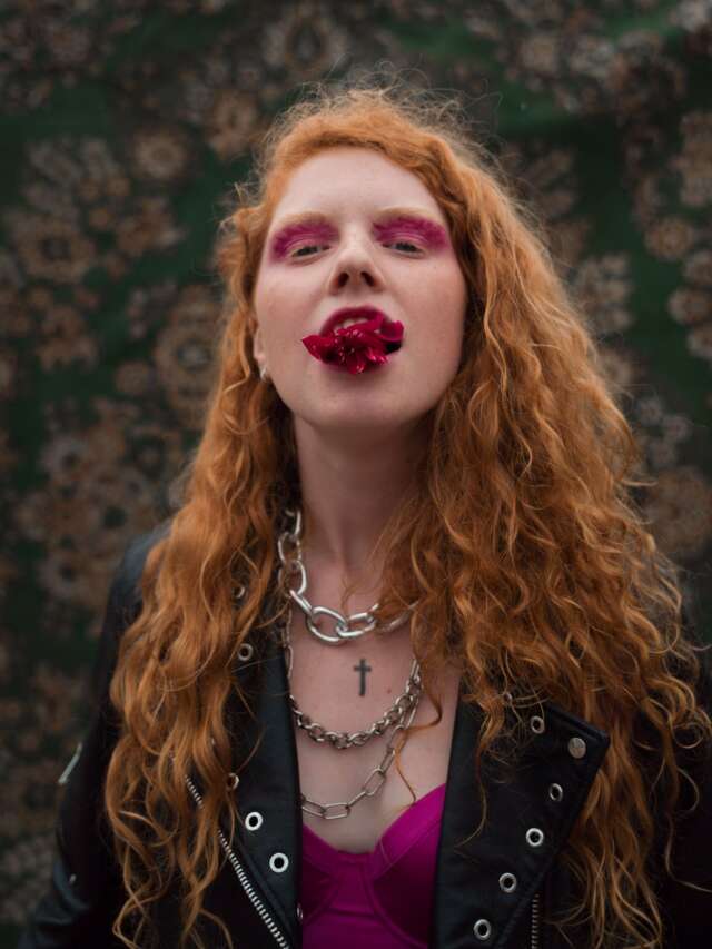 O retorno da estética emo! - Fashion à Porter