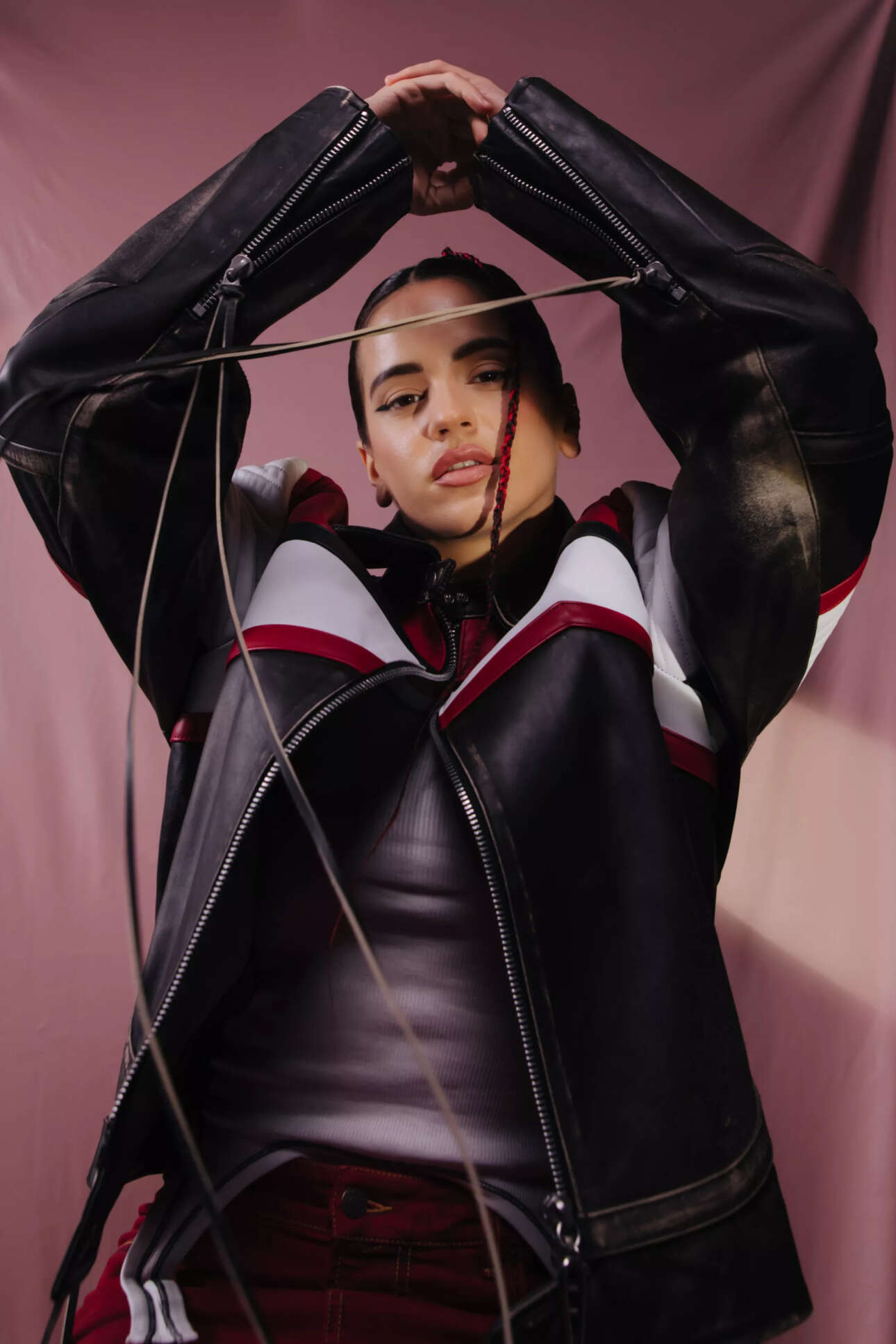 Motomami: a estética bikercore que é sucesso entre famosas e ...