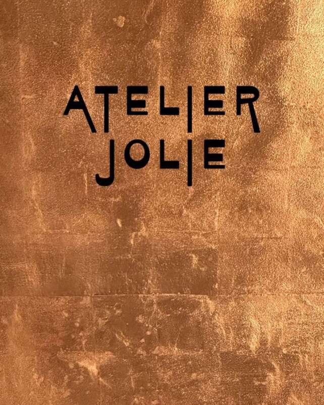 Angelina Jolie anuncia marca de moda sustentável - Fashion à Porter