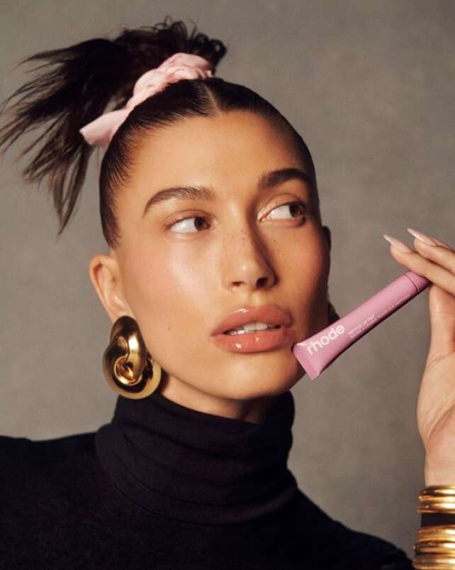 Rhode: Hailey Bieber lança lip tint em quatro lindas cores; conheça ...