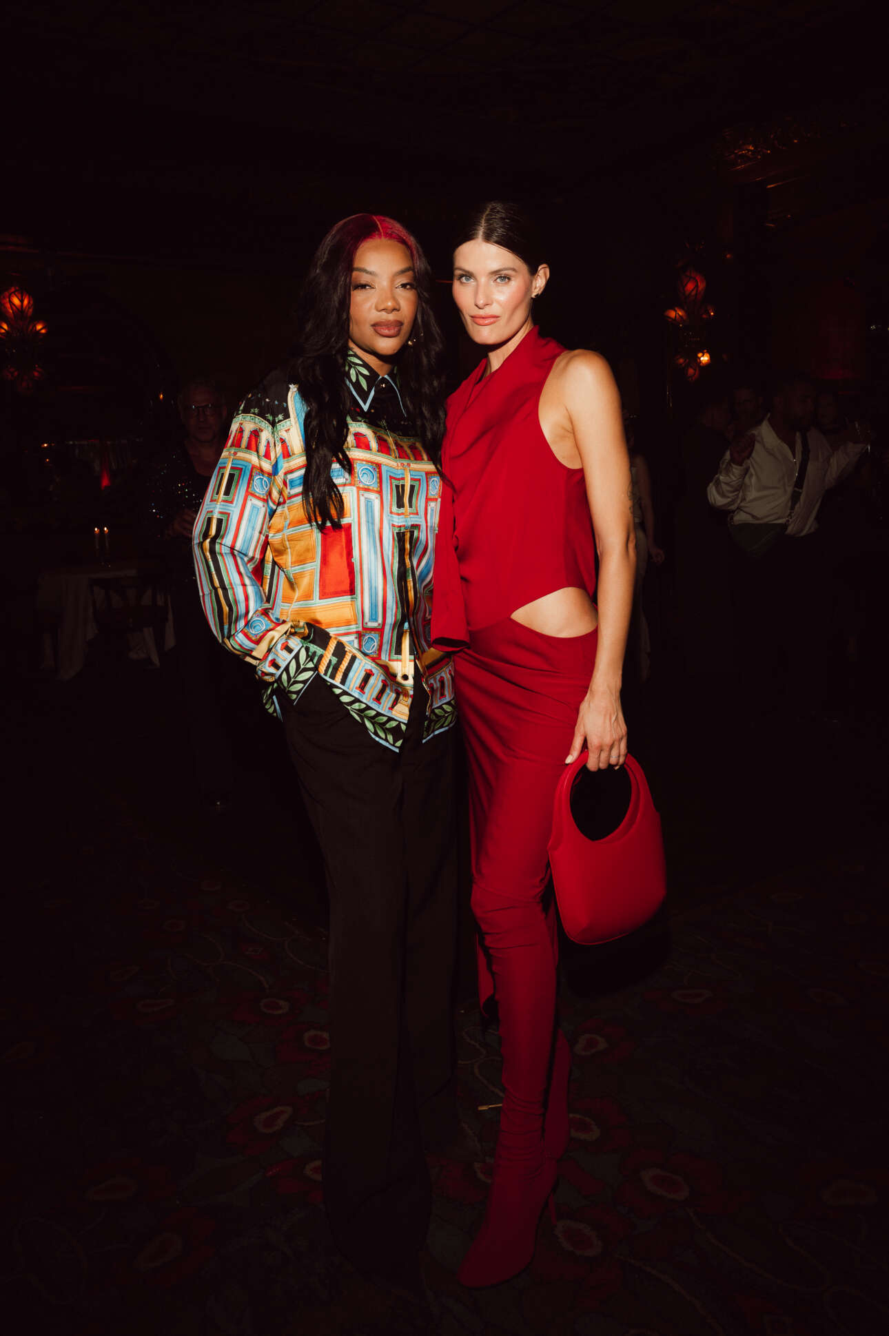 Ludmilla, Isabeli Fontana, Cléo Pires compõem time selecionado de Vips ...